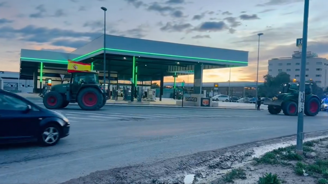 En directo: Los agricultores y ganaderos de la Región de Murcia salen a ...