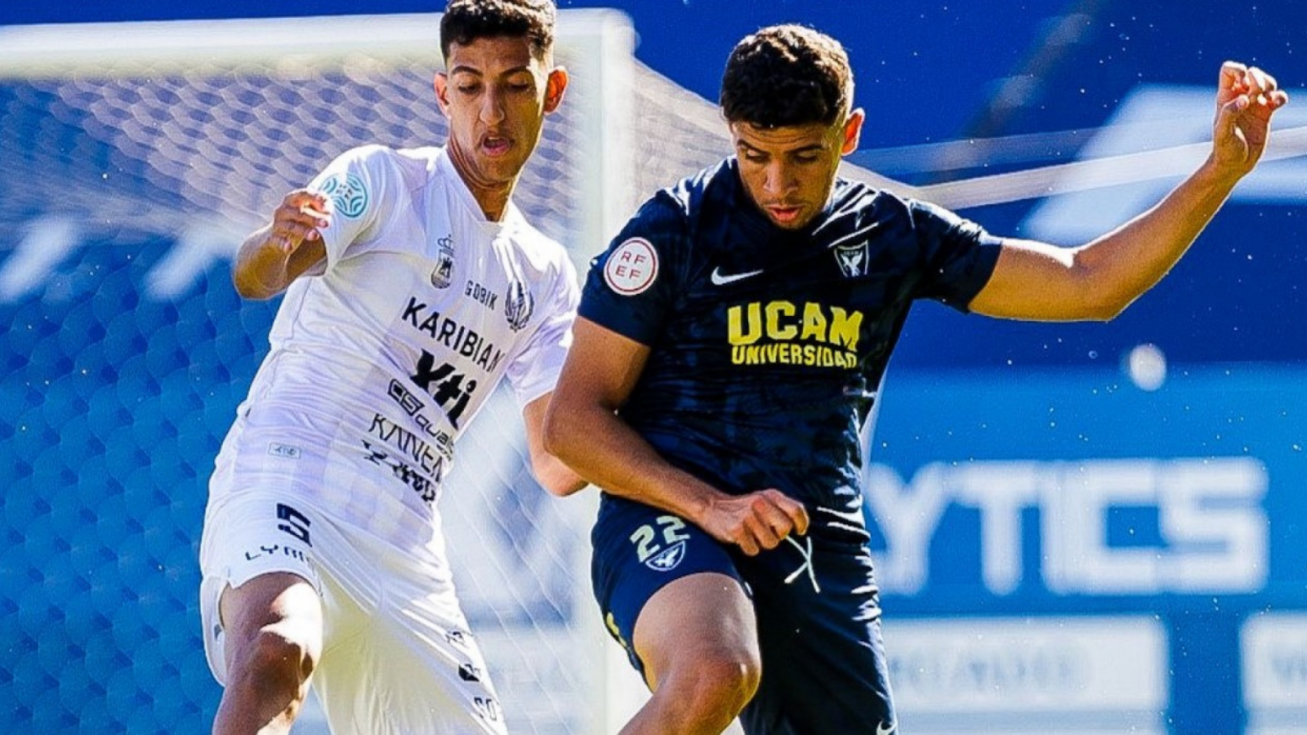 Yeclano Deportivo y UCAM CF protagonizan un derbi regional con mucho en ...